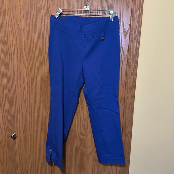 Rafaella | Pants & Jumpsuits | New Beautiful Dazzling Blue Capris With ...